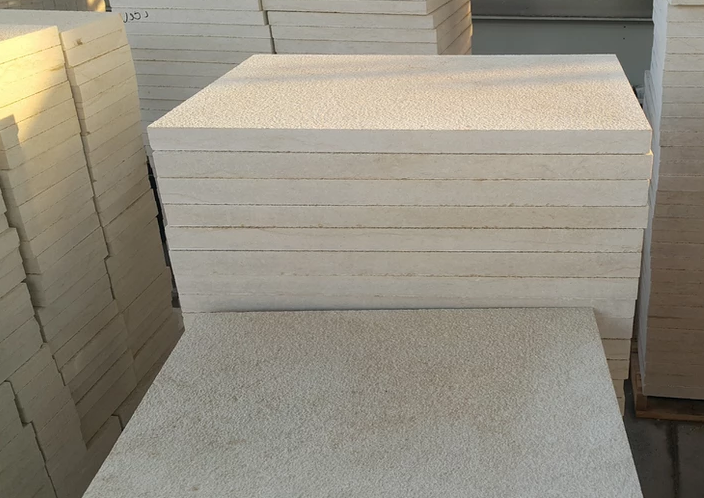 Sunny Menia – Marbleo-Eg